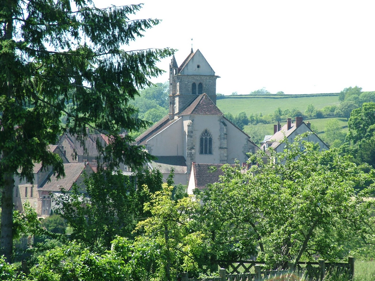 Bienvenue à Couches - Bourgogne Tourisme et Culture au pays du Couchois